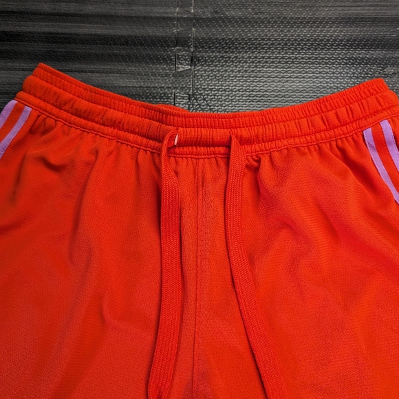 Nike | Shorts | Nike Fly Womens Crossover Shorts Size Large Dh7325633 ...